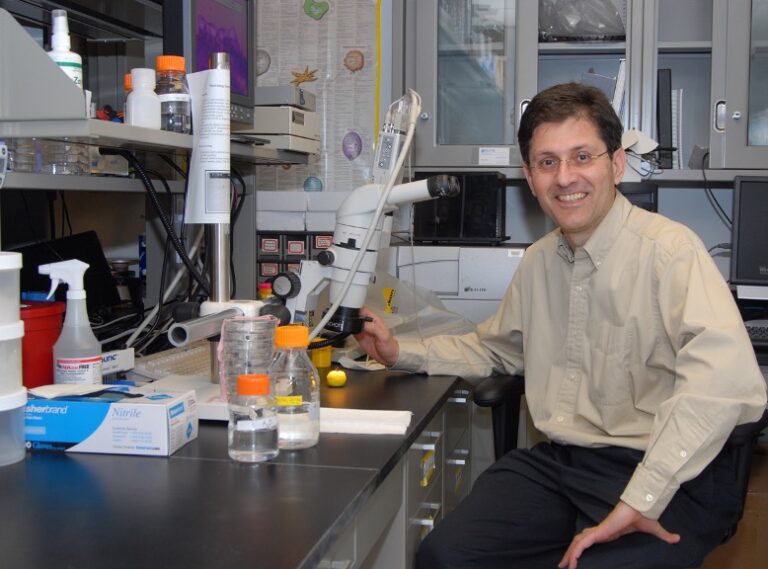 Lab & Conference Pictures - Dr. George Hajishengallis